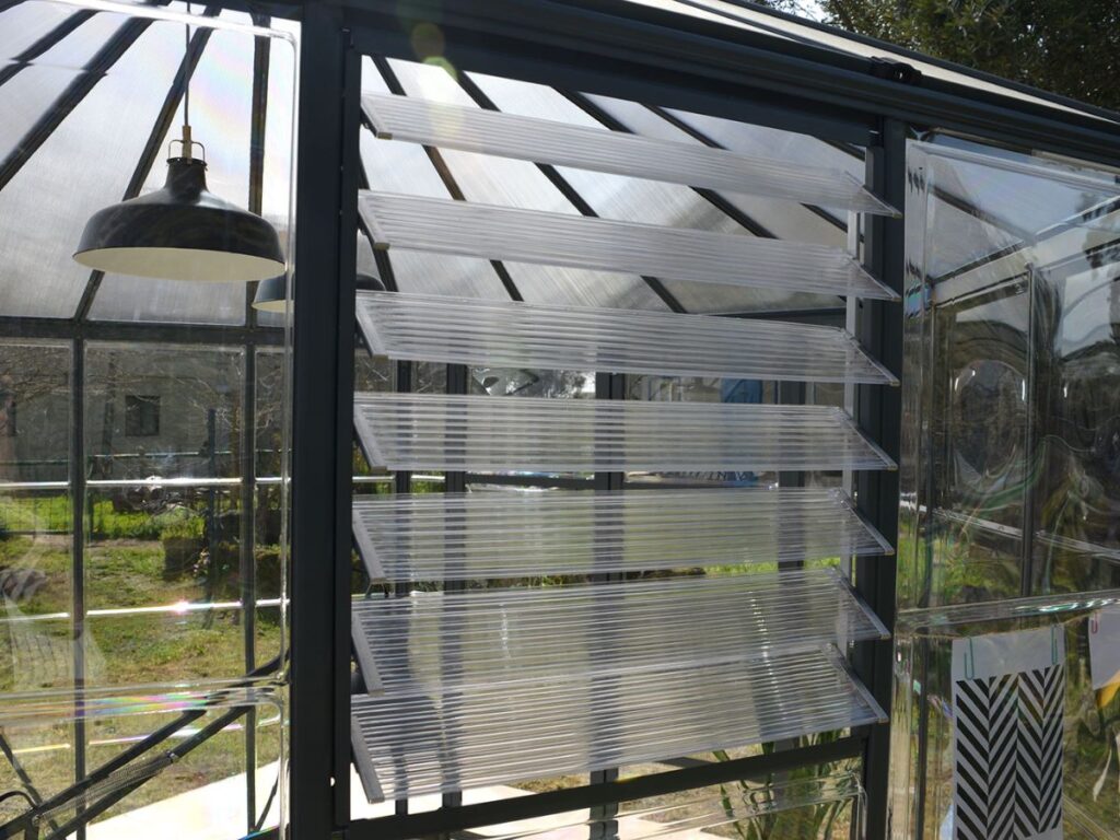Louver Window | Vallisco