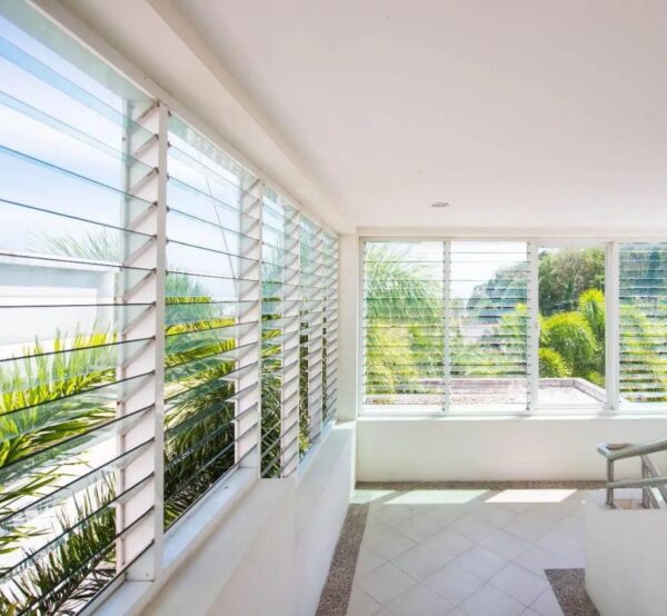 Louver Window | Vallisco