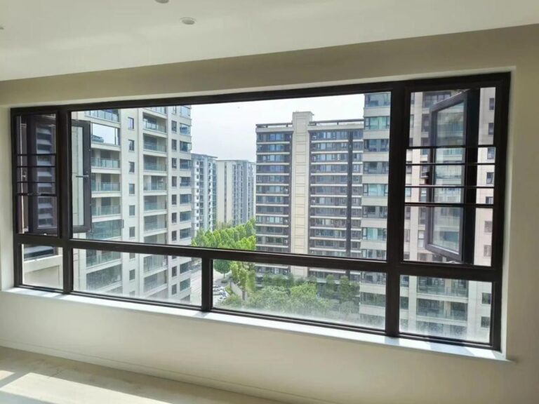 Outward Opening Window | Vallisco