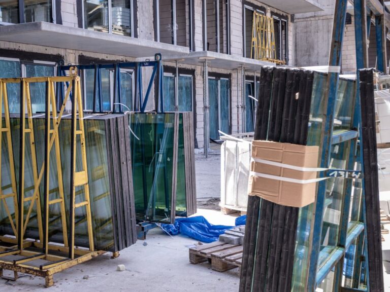 Commercial Window Installation: A Step-by-Step Guide | Vallisco