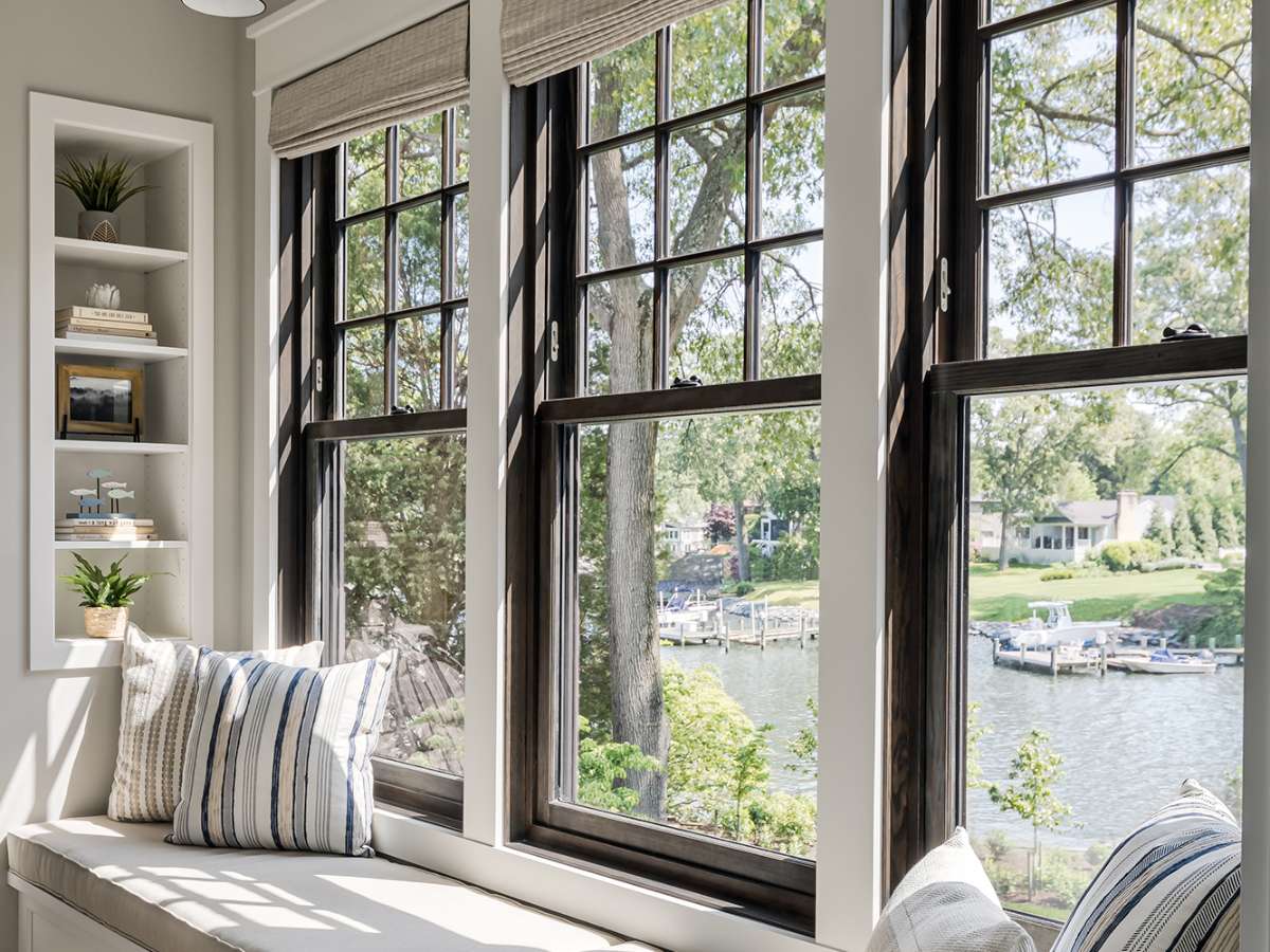 8 Types Of Hotel Room Windows | Vallisco