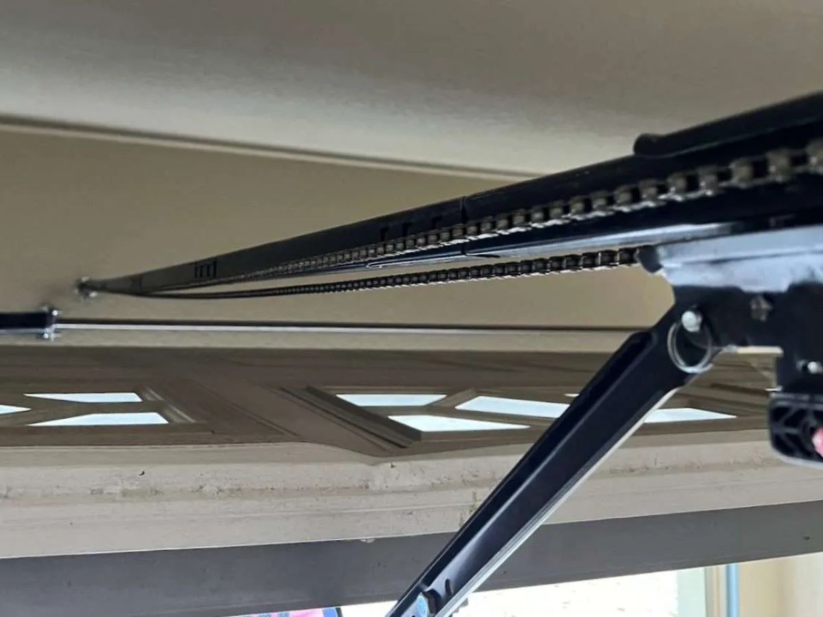 Adjust Garage Door Springs Safely Step By Step | Vallisco